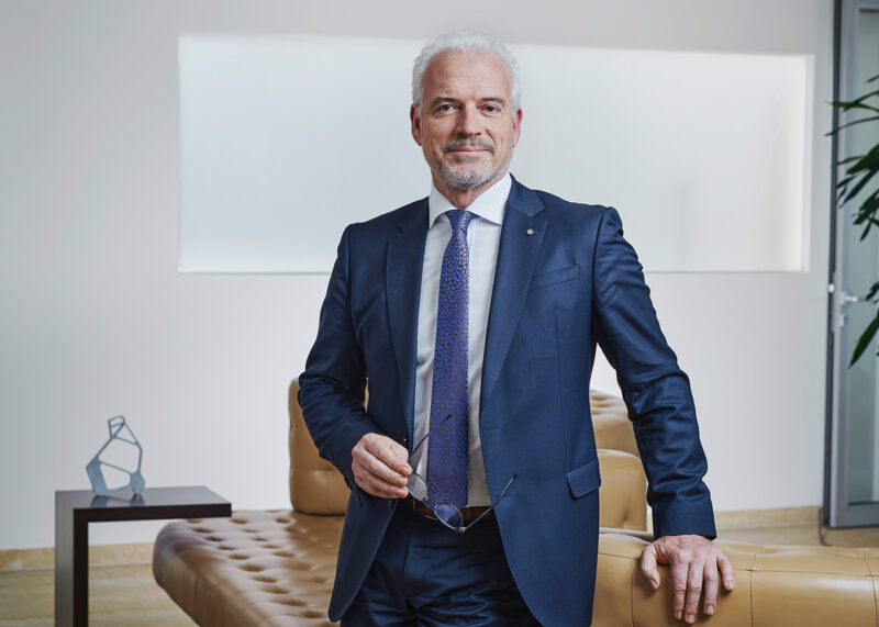 Management - Hammerer Aluminium Industries